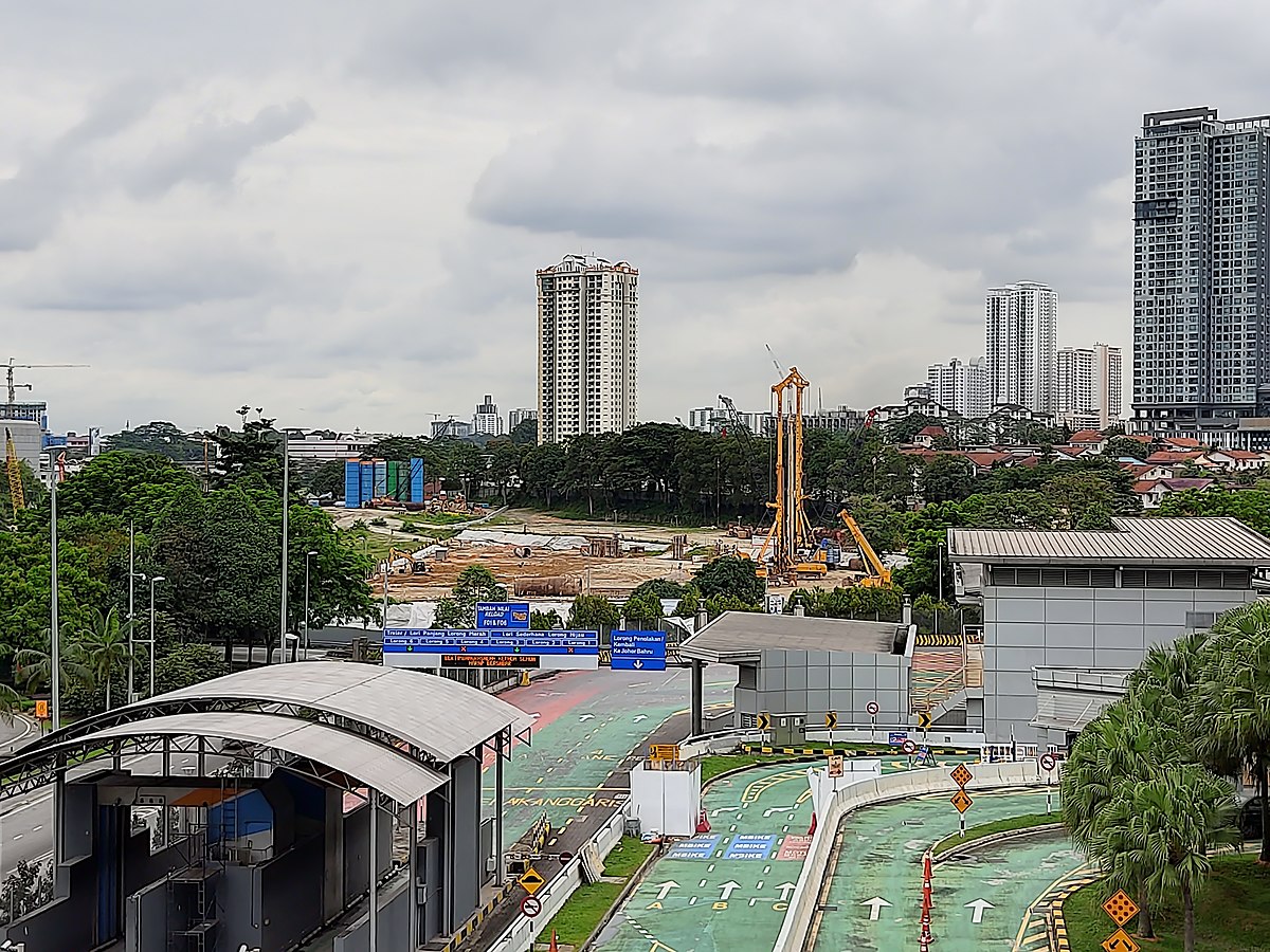 Johor LRT | がちで起業してマレーシア在住20年